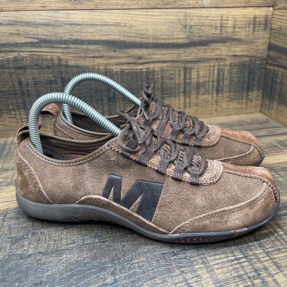 Merrell | Shoes | Merrell Pace Glove Womens 75 Dark Earth Brown Suede ...